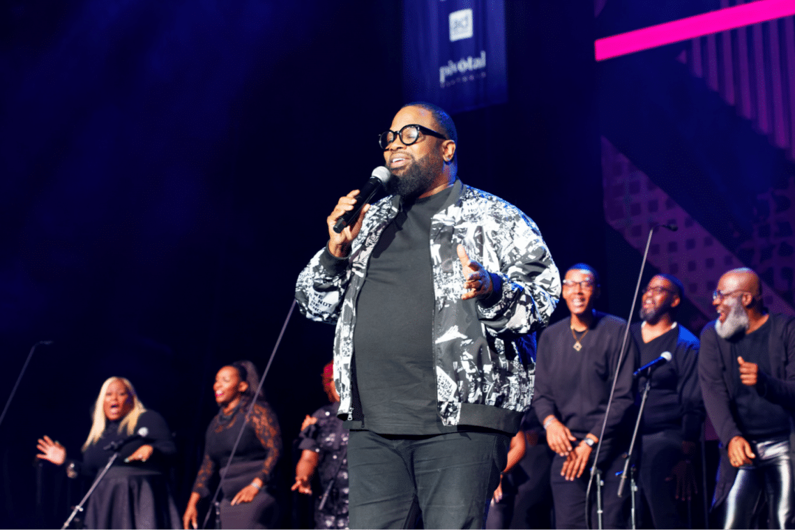 Hezekiah Walker Back for How Sweet the Sound!