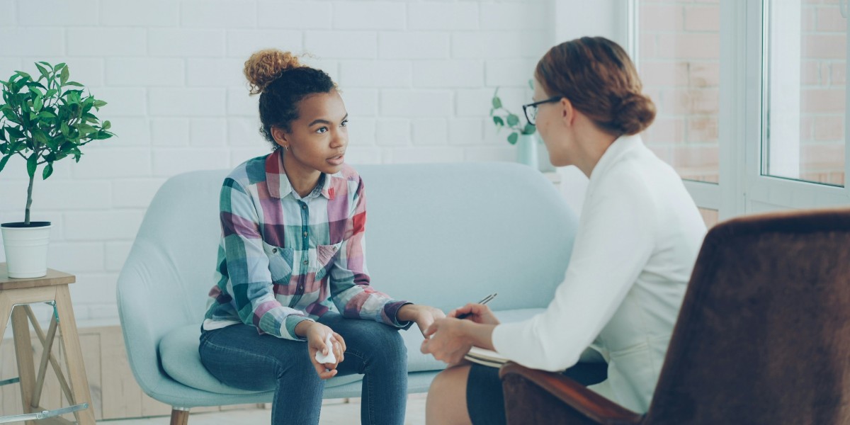 New York Requires Social Media Warning Labels for Teens, Targeting ...